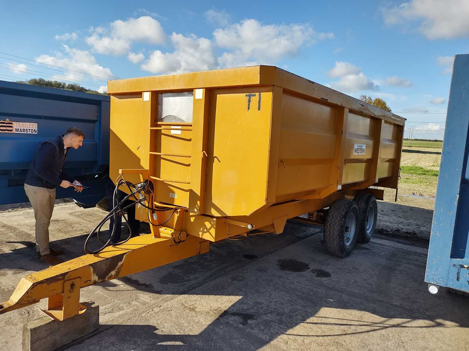 Lot 81 - 10t Richard Western Trailer with Manual