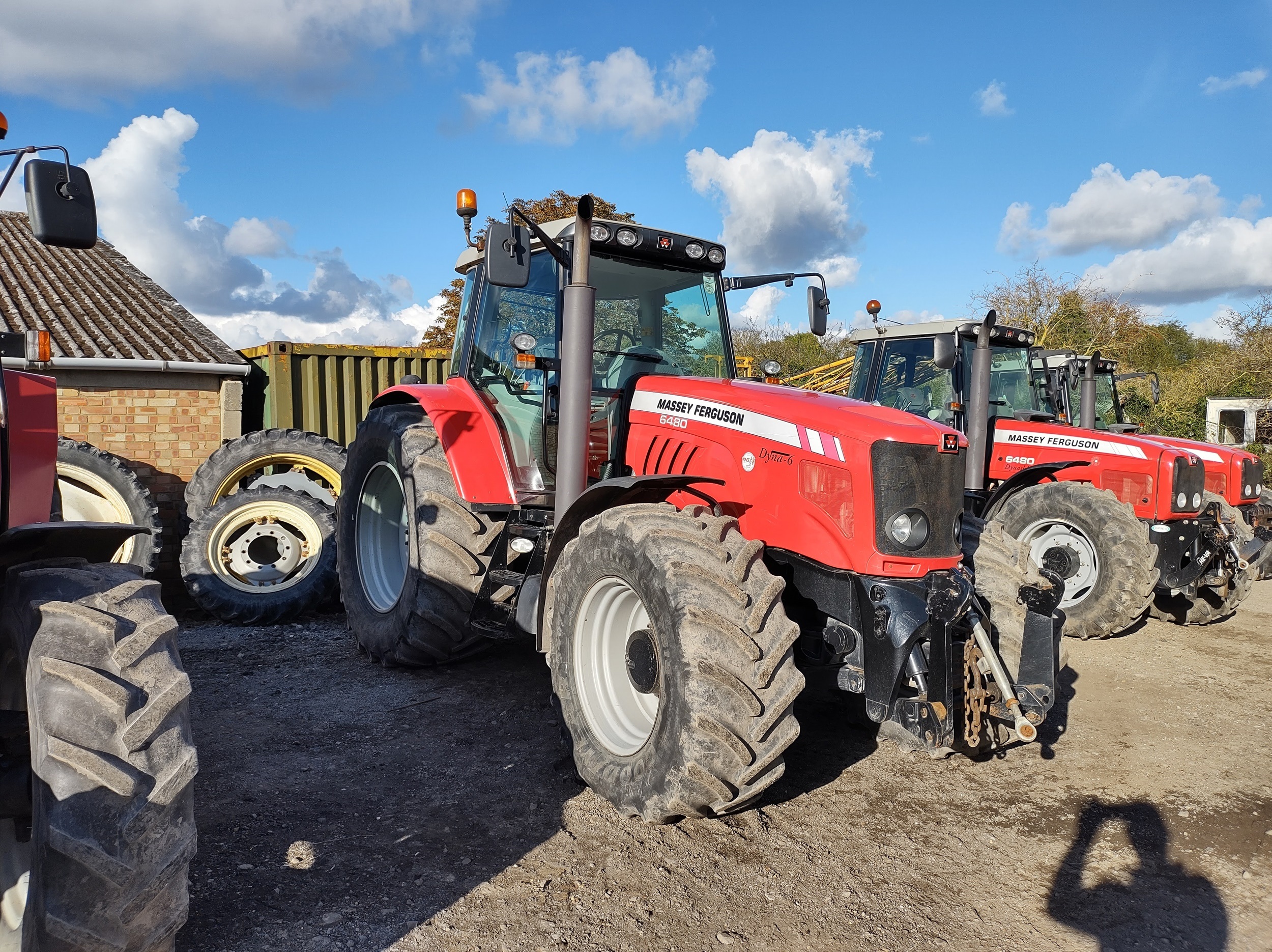 Lot 89 - Massey Ferguson 6480 Dyna-6 Tractor with