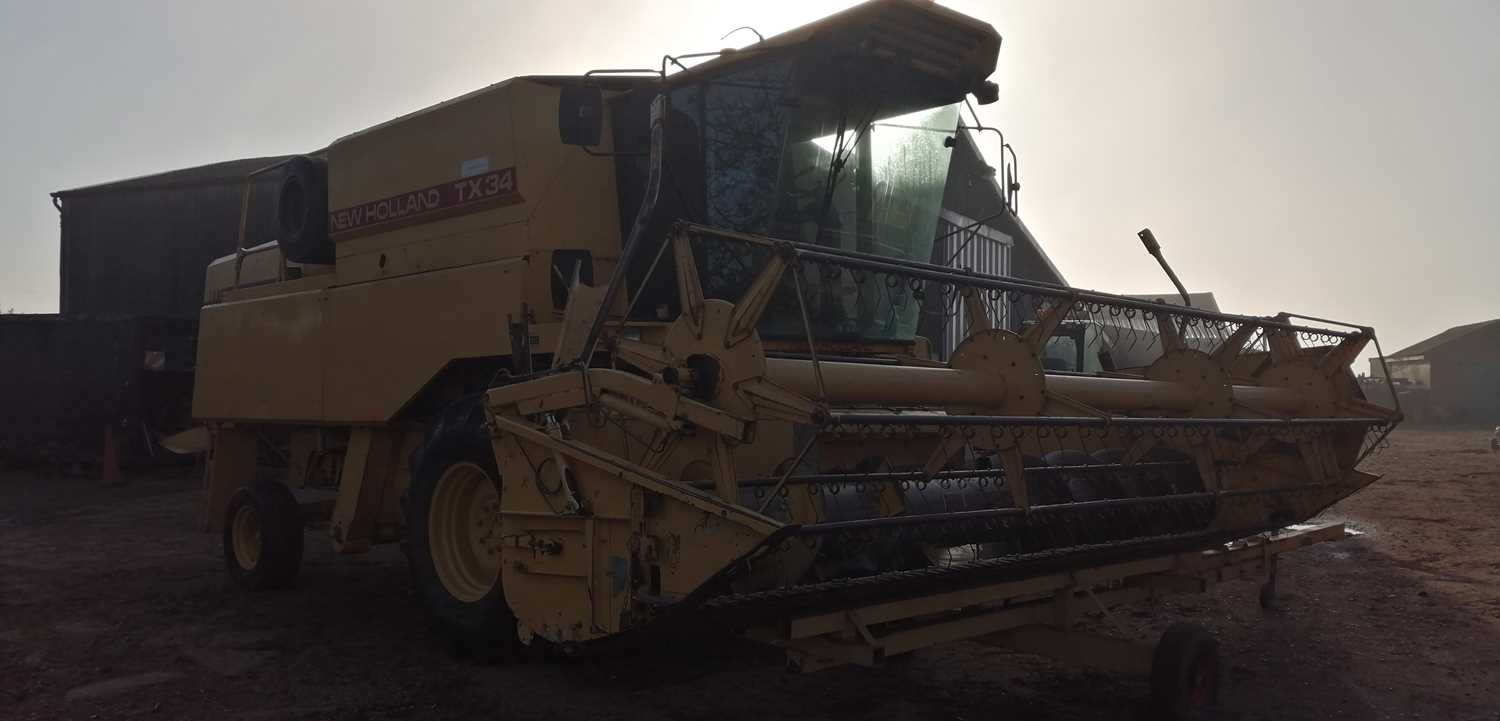 Lot 150 - New Holland TX34 Combine Harvester (1987).