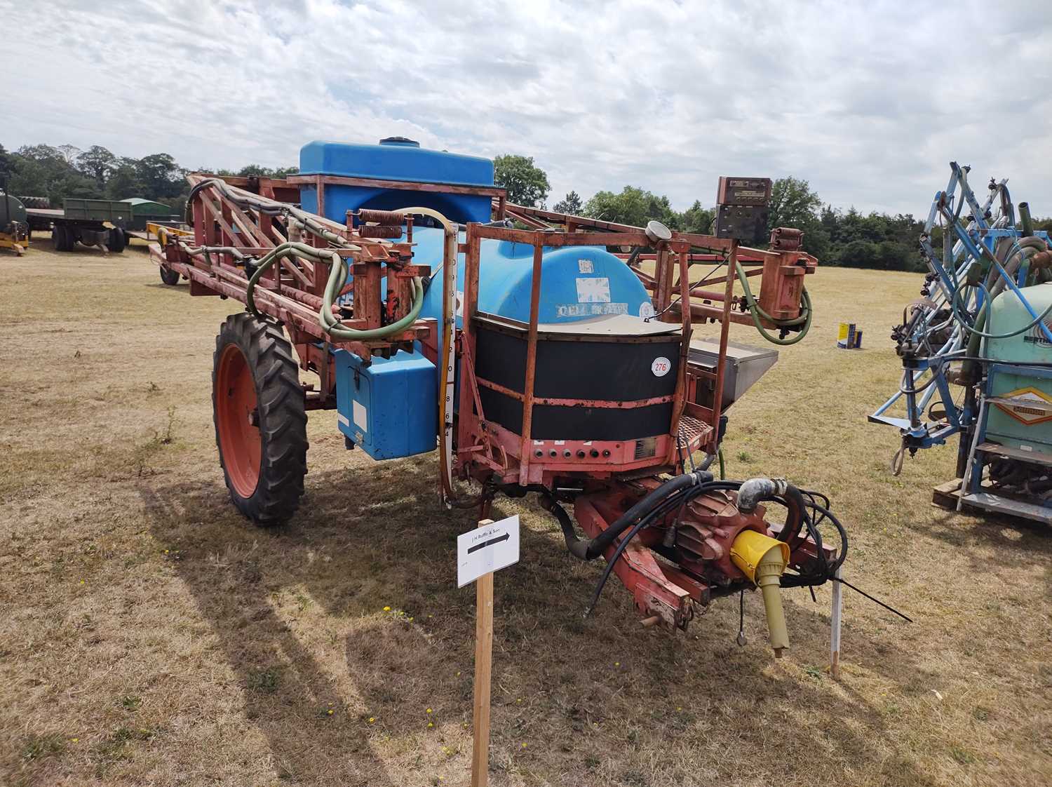 Lot 276 - 18m GEM trailed sprayer 2000ltr self-track
