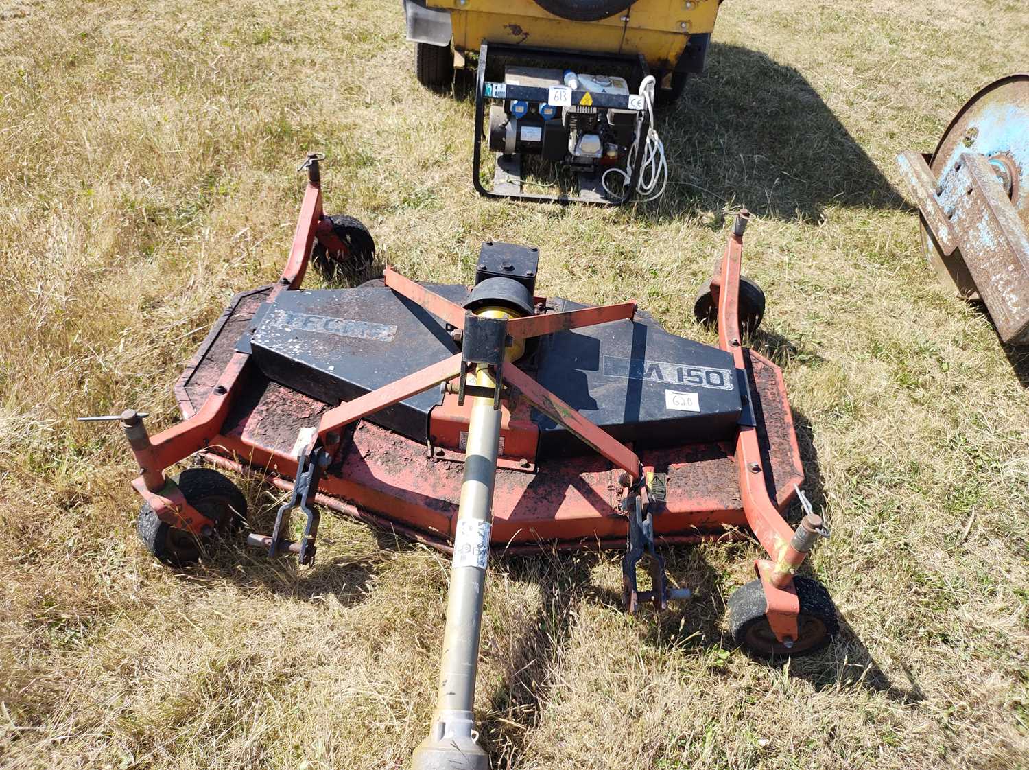 Lot 620 - M150 Tecma Topper