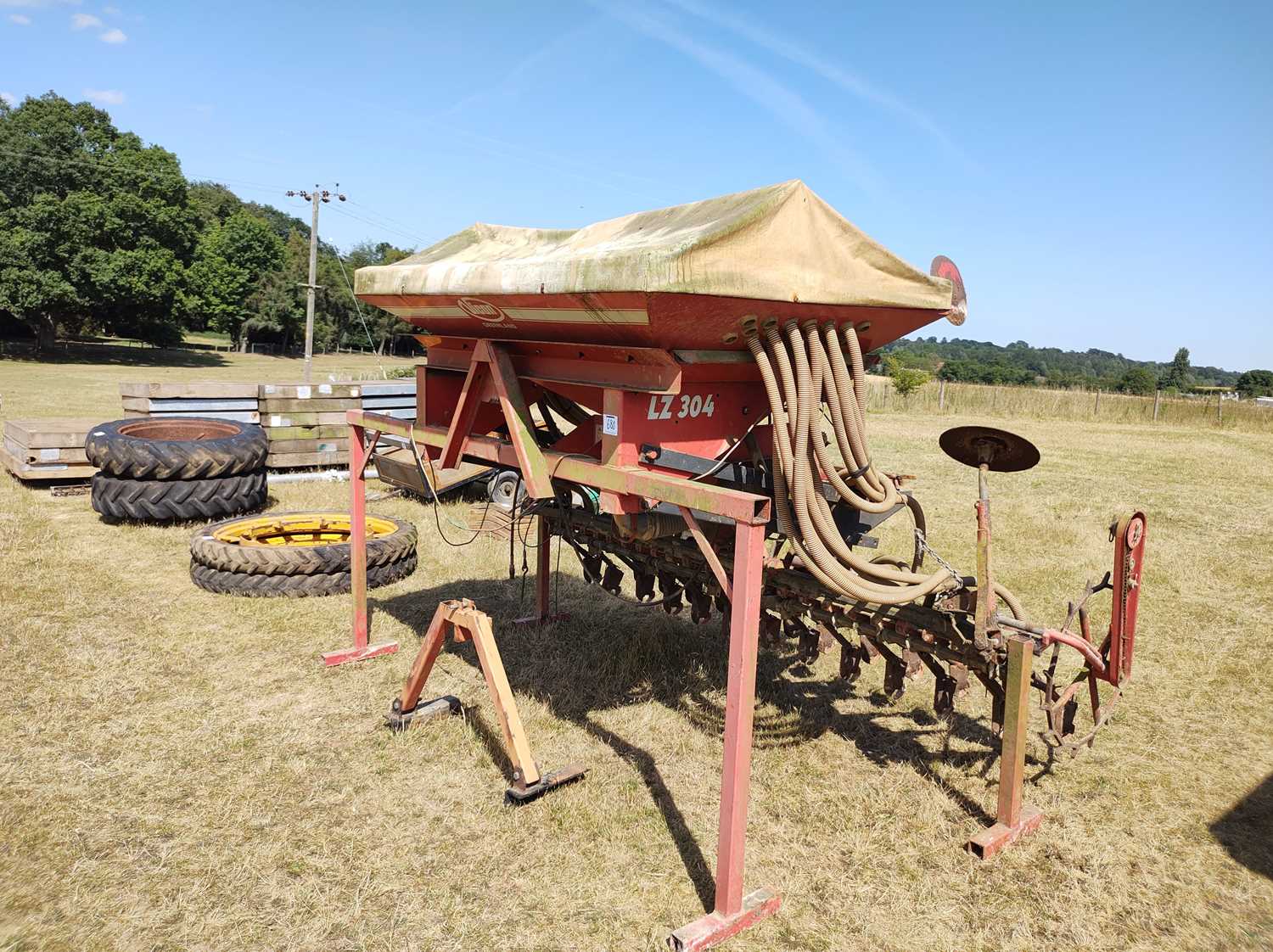 Lot 680 - Vicon Greenland 3m drill unit for power