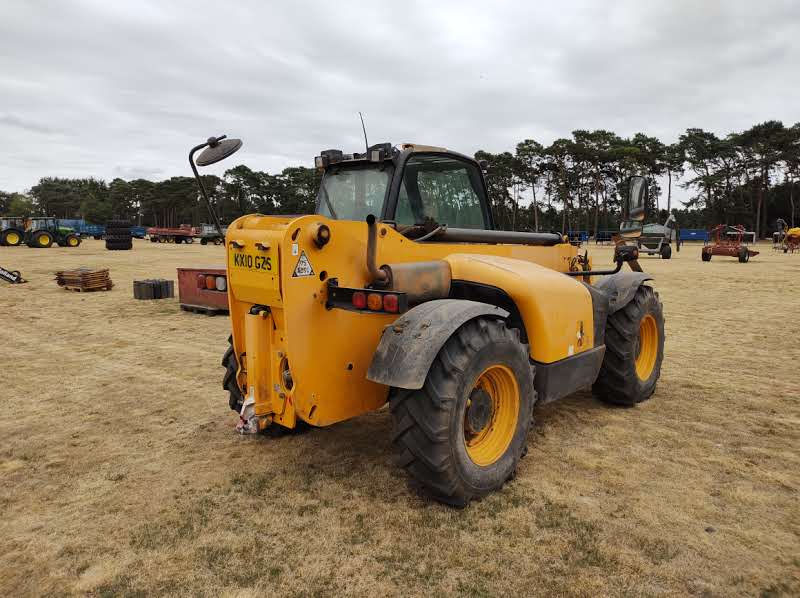 Lot 204 - JCB 535-95 Teleporter (2010) Reg No. KX10