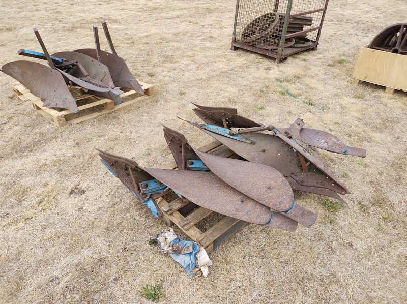 Lot 253 - Qty of Plough Parts