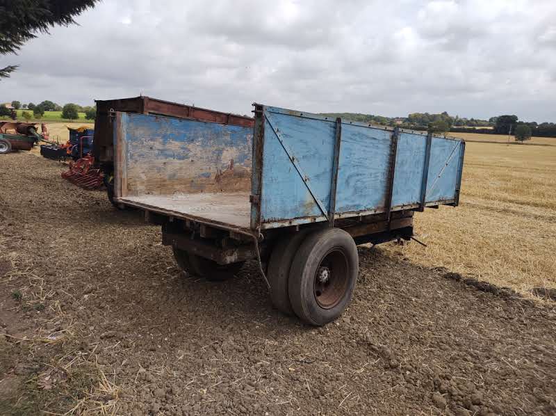 Lot 21 - High Tip Trailer