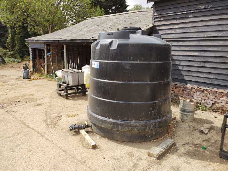 Lot 2 - Titan 5000L Water Tank (Model V5000) (Diameter:
