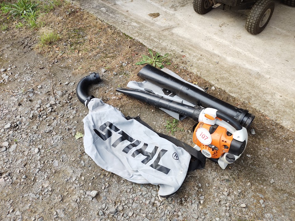 Lot 107 - Stihl Leaf Shredder SH86C (Located in