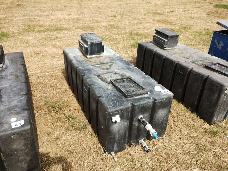 Lot 40 - Header Tank with Ball Valves. Approx 500