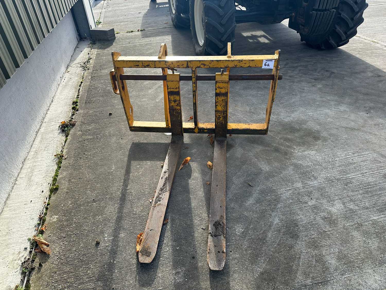 Lot 6 - Pallet forks for JCB Telehandler (Holdover