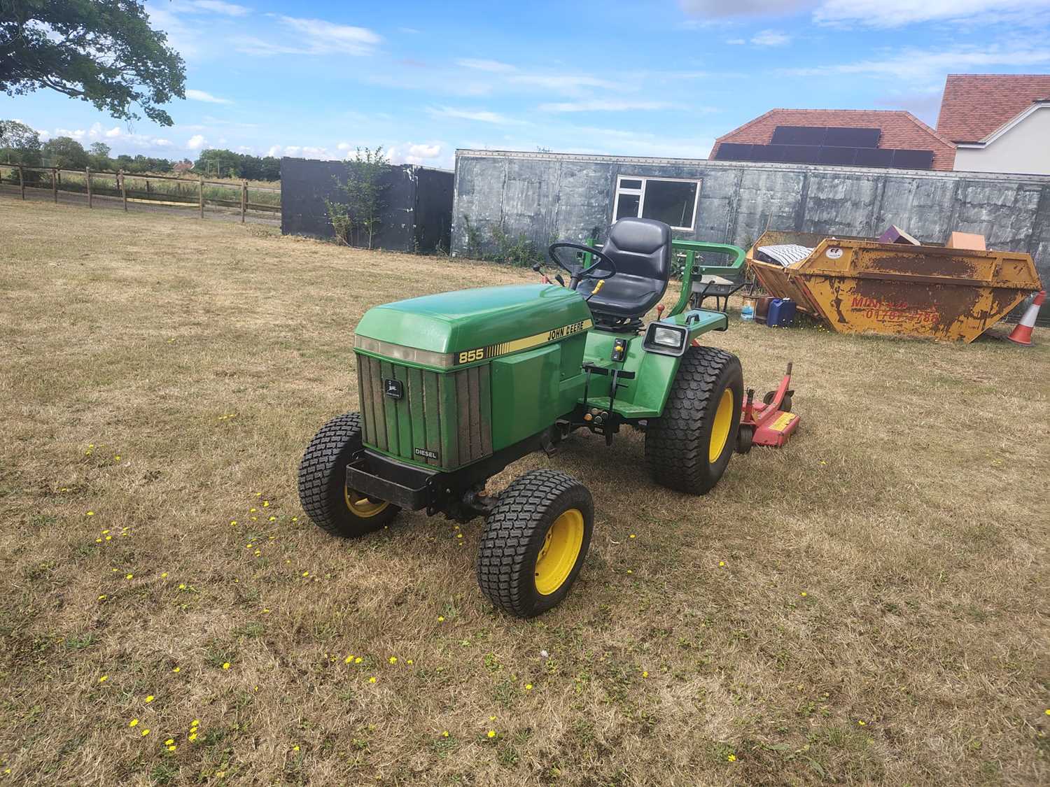 Lot 4 - John Deere 855 Compact Tractor (1865 hours)
