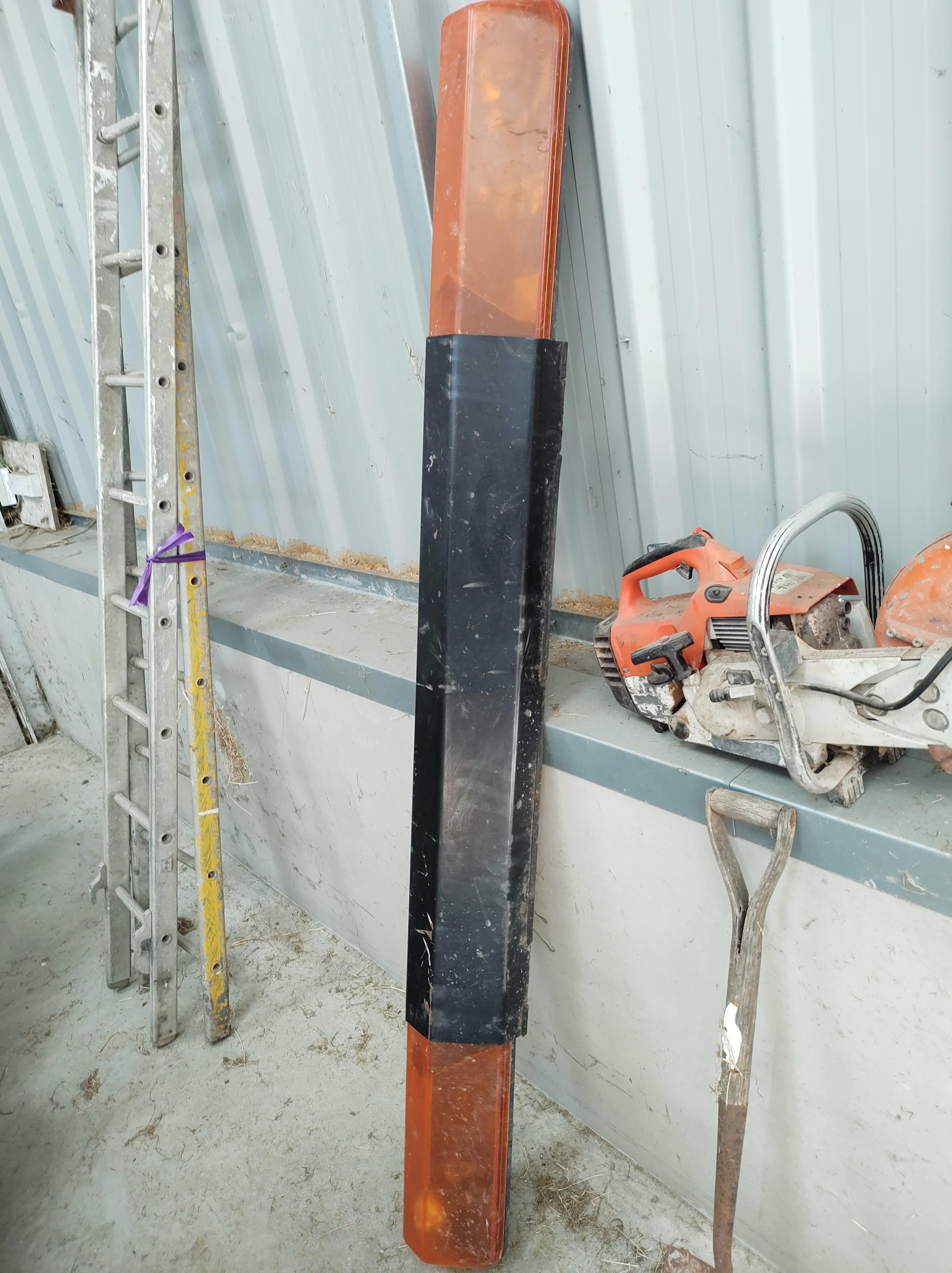 Lot 56 - HGV Beacon Bar