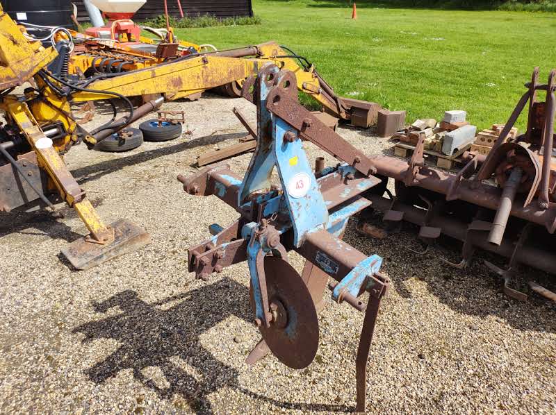 Lot 43 - Ransomes Single Leg Subsoiler