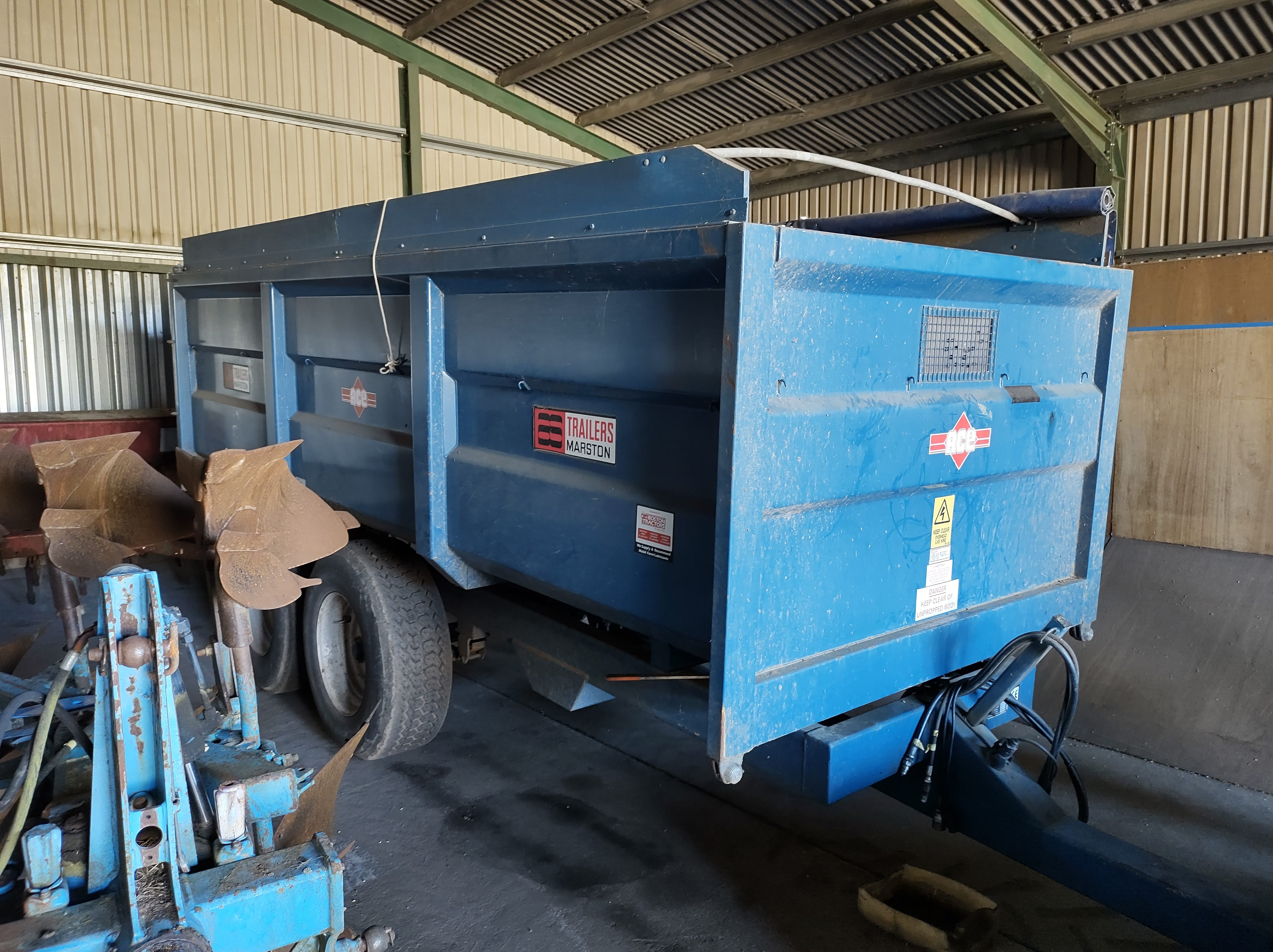 Lot 60 - Marston Ace FF-10 Grain Trailer with Greedy